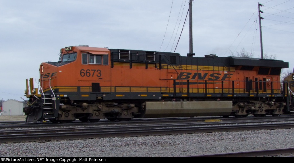 BNSF 6673